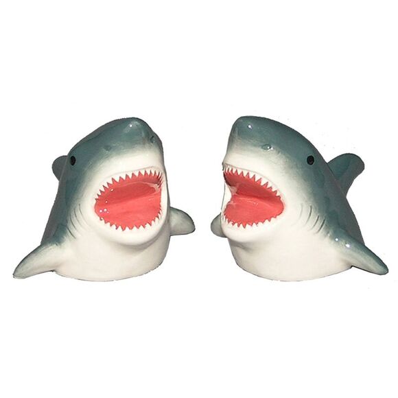 Chesapeake Bay | Kitchen | Shark Bite Funny Salt And Pepper Shakers ...